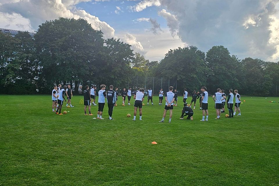 Neustart beim FC Alte Haide-DSC München: Saisonvorbereitung 2025/26 - FuPa