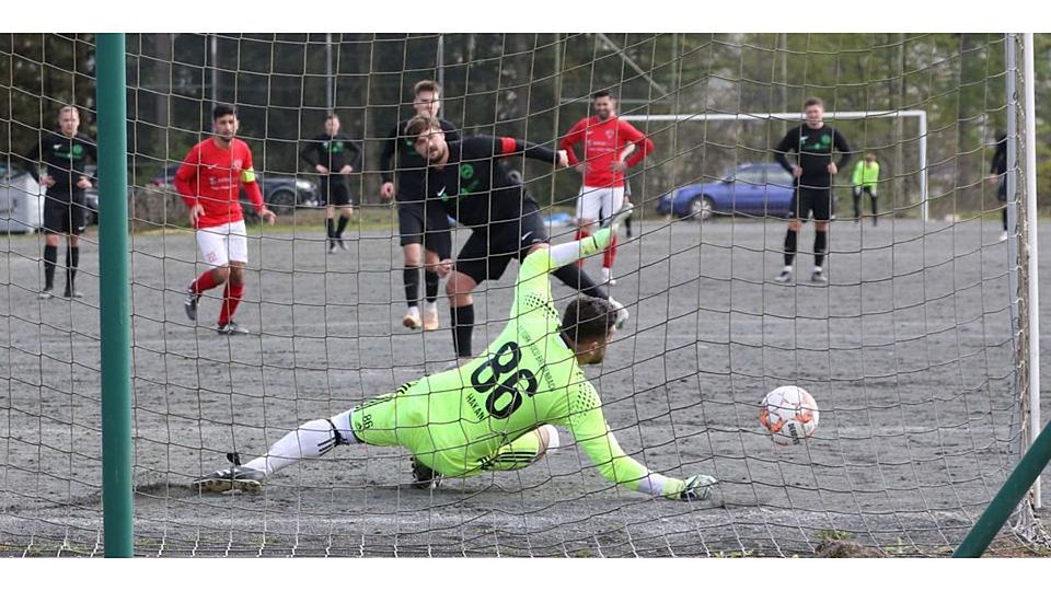 Jason Gries zwingt Türk Gücü zur Bruchlandung - FuPa