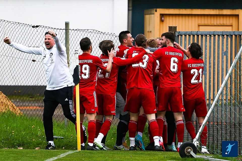 Abstiegskandidaten müssen es in direkten Duellen entscheiden - FuPa