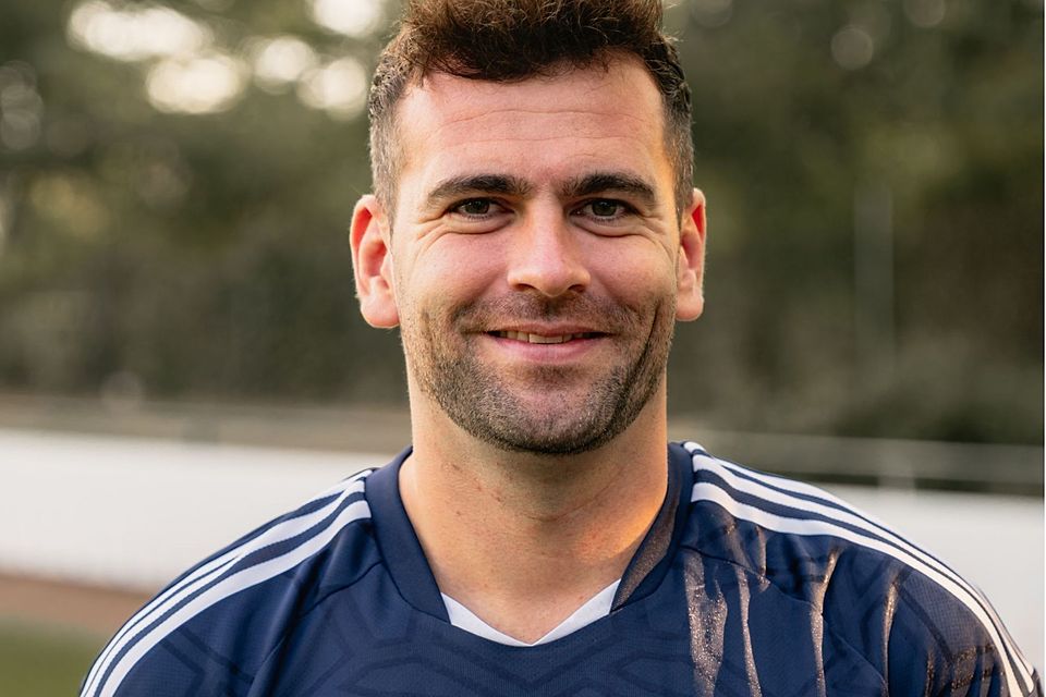 Kapitän Sven Moseler führt Jüchen zum Quadruple - FuPa