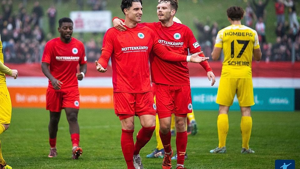 Elf der Woche: RWO dominiert – Bindemann schnürt den Hattrick - FuPa