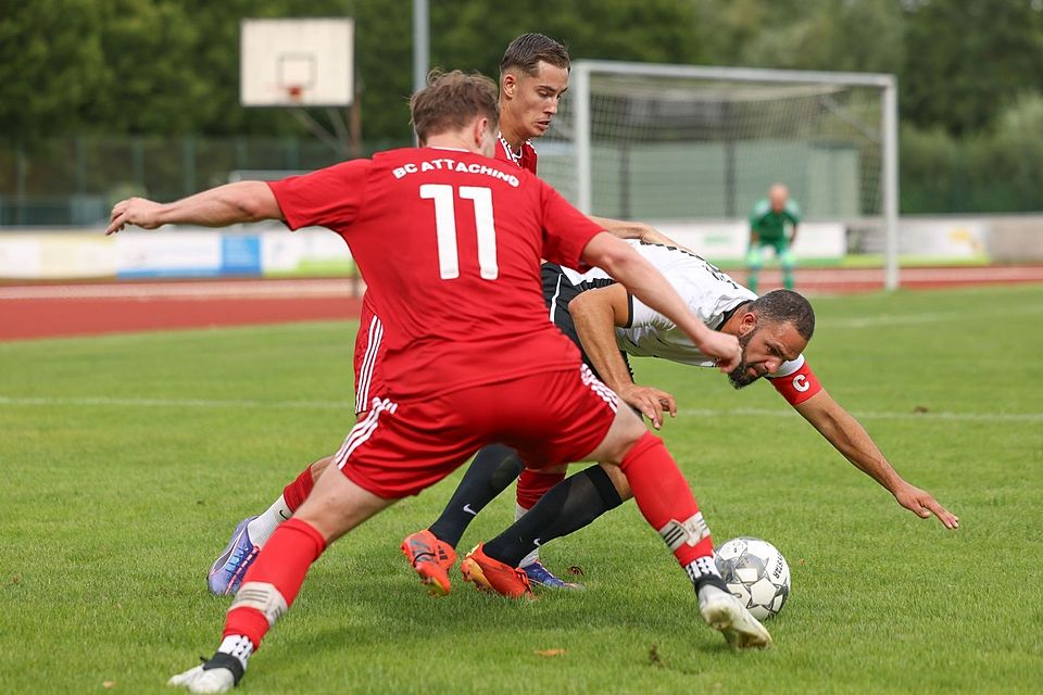 Im Nachholspiel: Attaching trifft auf „eine der besten Mannschaften Im Nachholspiel: Attaching trifft auf „eine der besten Mannschaften