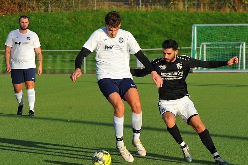 Kreisliga A MG-VIE: Fünf Teams doppelt in der Elf der Woche - FuPa