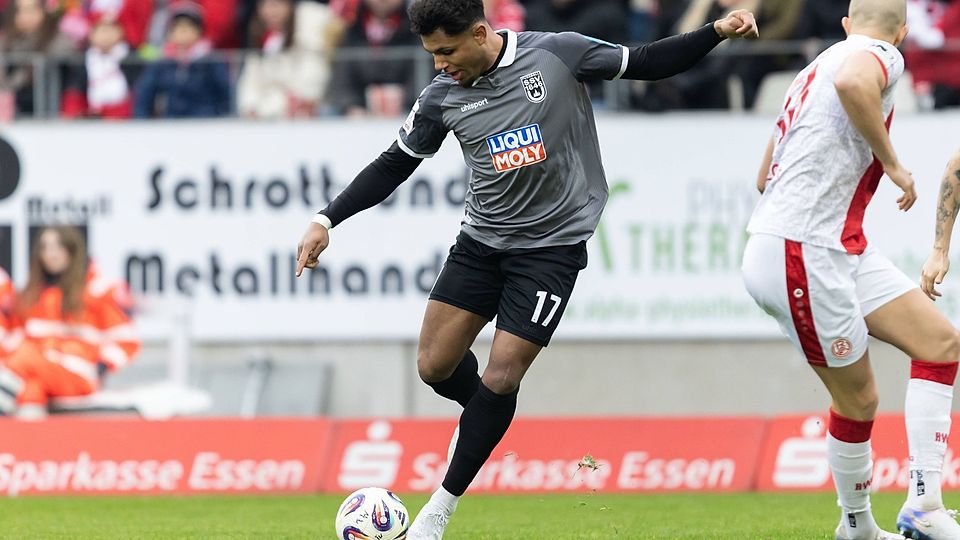 Paul-Philipp Besong verlässt SSV Ulm – Leihe zu Sportfreunde Siegen - FuPa