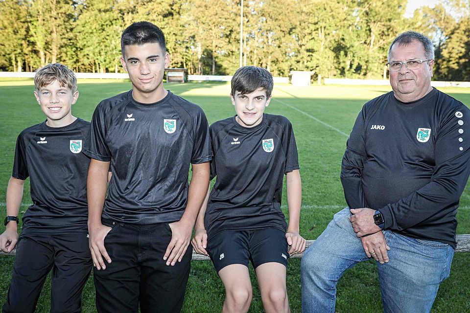 Jung-Drachen greifen zur Pfeife: „Fängt man in jüngeren Jahren an ...