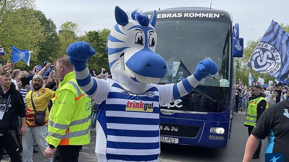 MSV live: Duisburg hat den Aufstieg im Blick - Cottbus ist zu Gast - FuPa