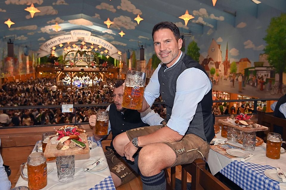 Die Löwen feiern die Krise weg: „Soll jeder mal ein Bierchen trinken ...