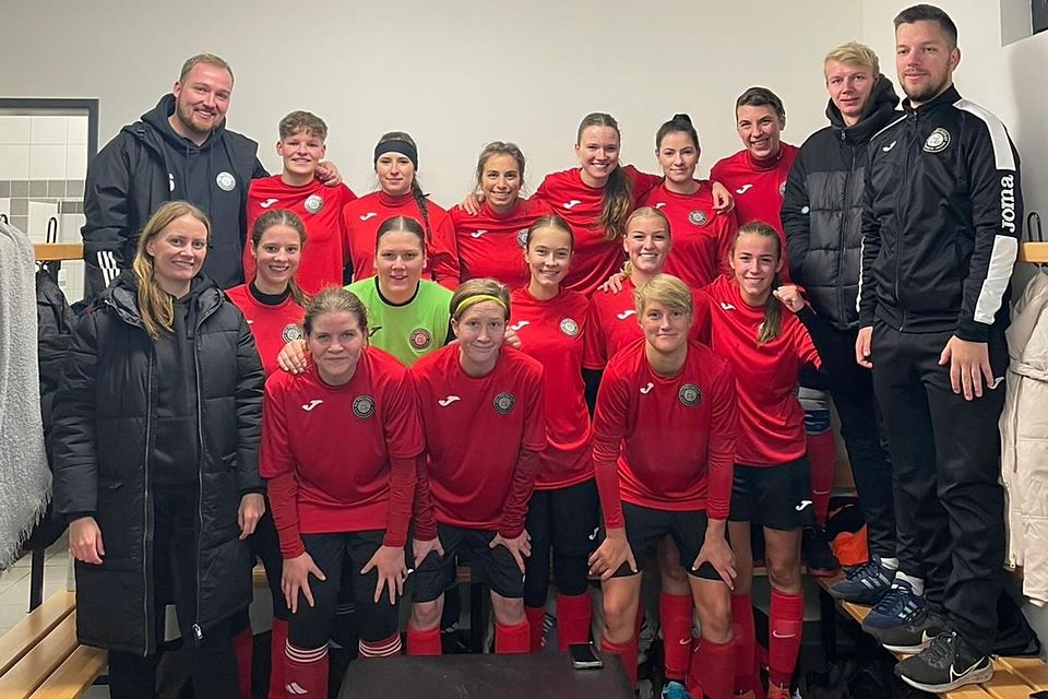 Die Jubelfotos auf FuPa Brandenburg in der KW 49: Eure Fotos - FuPa