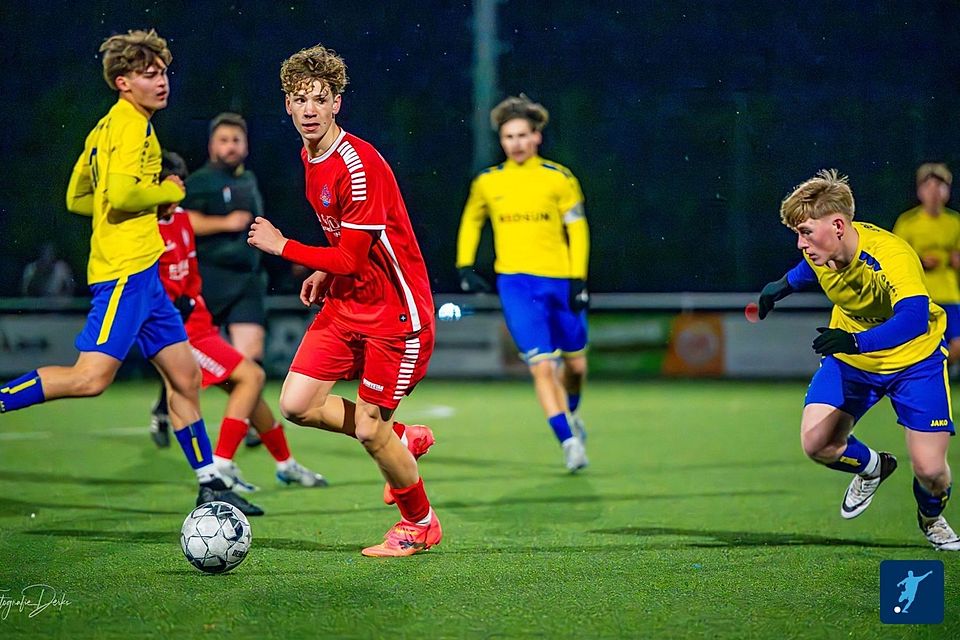 Letzter Akt im Rennen um die Niederrheinliga - FuPa