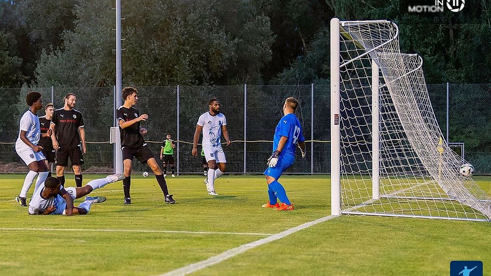 Knapper Sieg für Zürich City gegen kämpferisches Buchs-Dällikon - FuPa