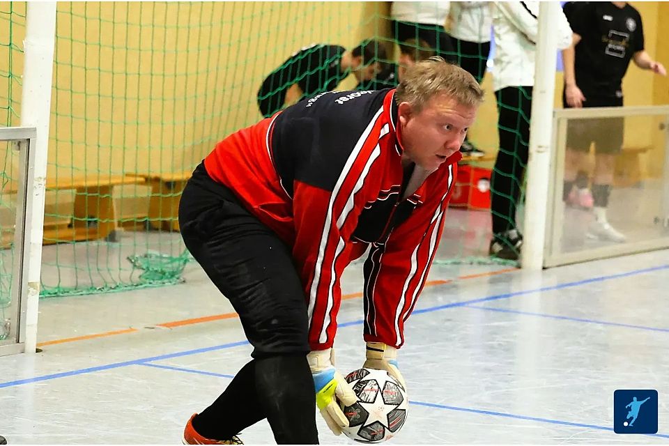 Der Mann der Stunde am zweiten Turnier Tag - FuPa