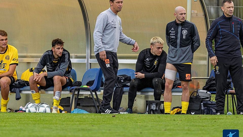 Wechsel in der Oberliga: HFC-Trainer-Legende findet neuen Club - FuPa