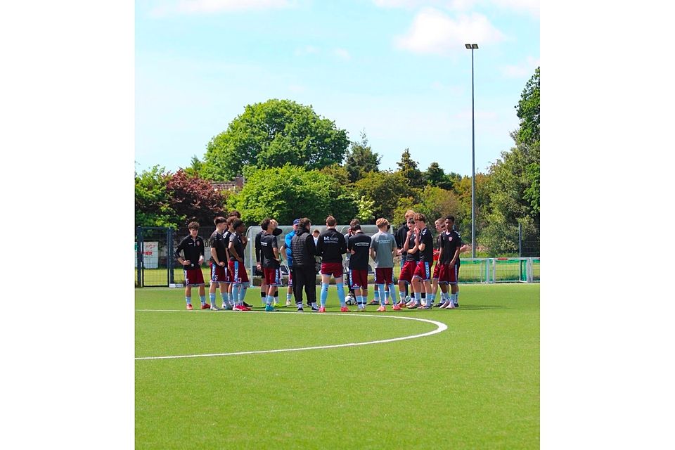 Sc Weiche Flensburg 08 gewinnt Gipfeltreffen - FuPa