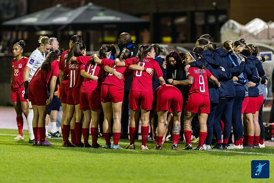 FLF-Damen sind Mannschaft des Jahres: „schon ganz okay“ - FuPa