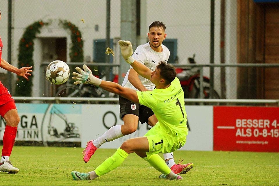 Motorradunfall zwingt Schwaig zur Torwart-Suche: „Ritt auf der Rasierklinge“ - FuPa