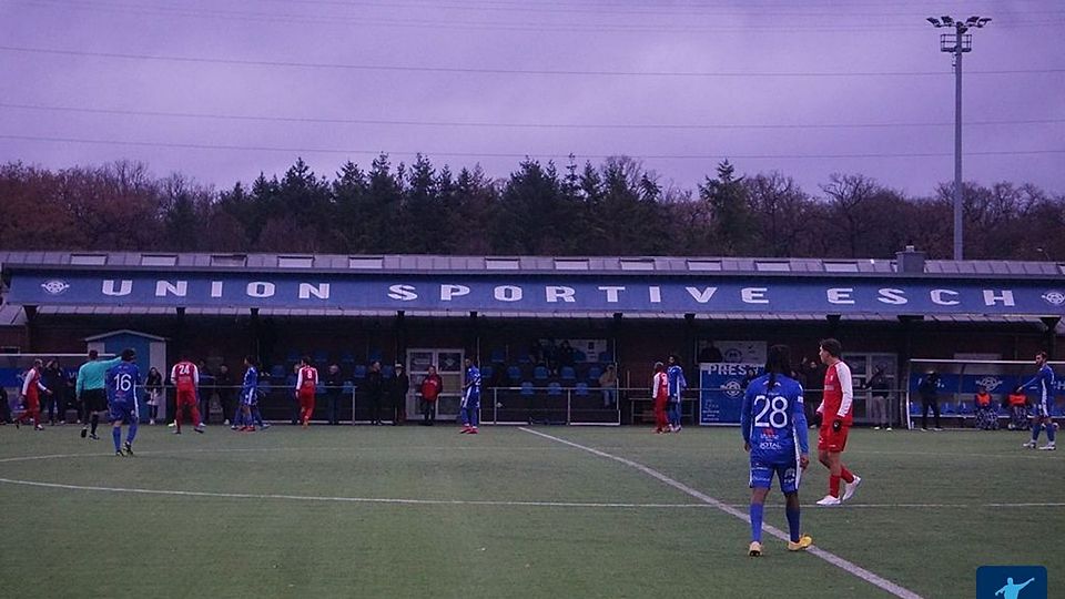 Division 3 - US Esch macht direkten Wiederaufstieg perfekt - FuPa