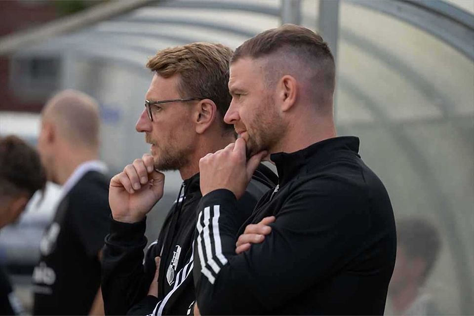 Trainer Wichmann verlängert – Stürmer Schaller geht - FuPa