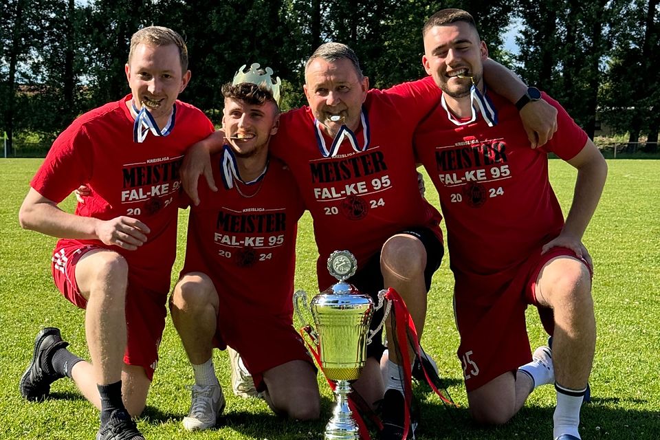 Meister FSV 1995 Ketzin/Falkenrehde lässt es ordentlich krachen - FuPa