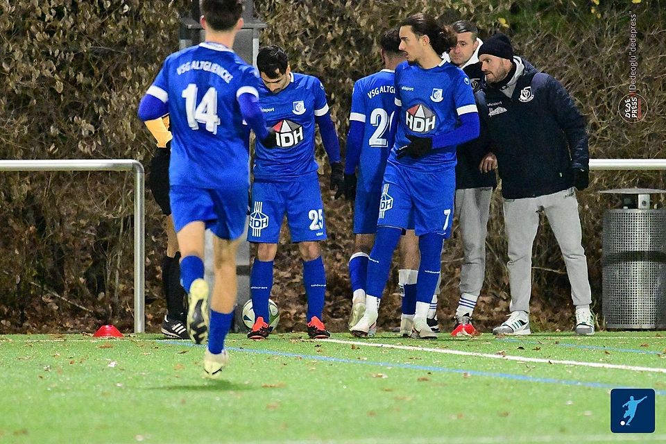 Testspiele in Berlin: Altglienicke II besteht gegen Oberligisten - FuPa