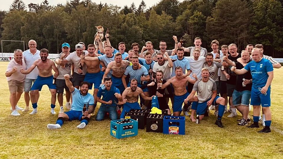 Die Jubelfotos auf FuPa Württemberg in der KW 22: Eure Fotos - FuPa