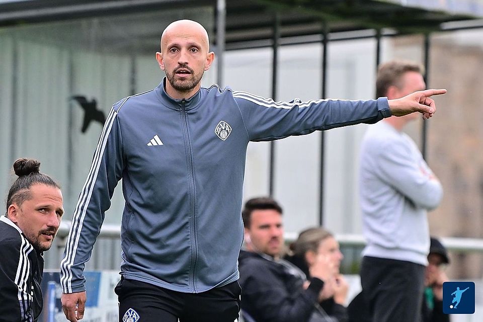 Knall in Aschaffenburg: Coach Agovic 2 Spiele vorm Ende entlassen - FuPa