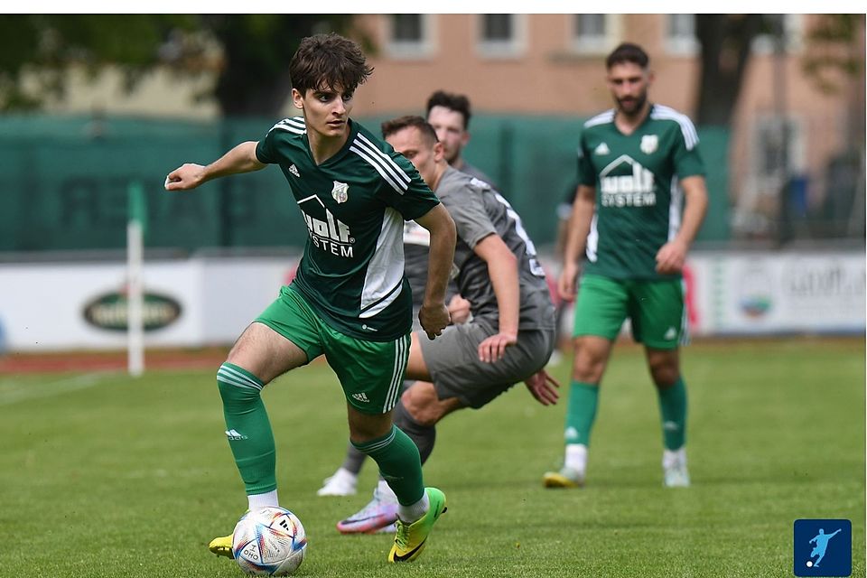 Osterhofen siegt zum Start - Ungewissheit um Dobruna - FuPa