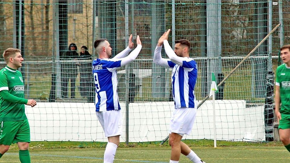 Drama mit zwei roten Karten – Planegg gewinnt Landesliga-Relegation - FuPa