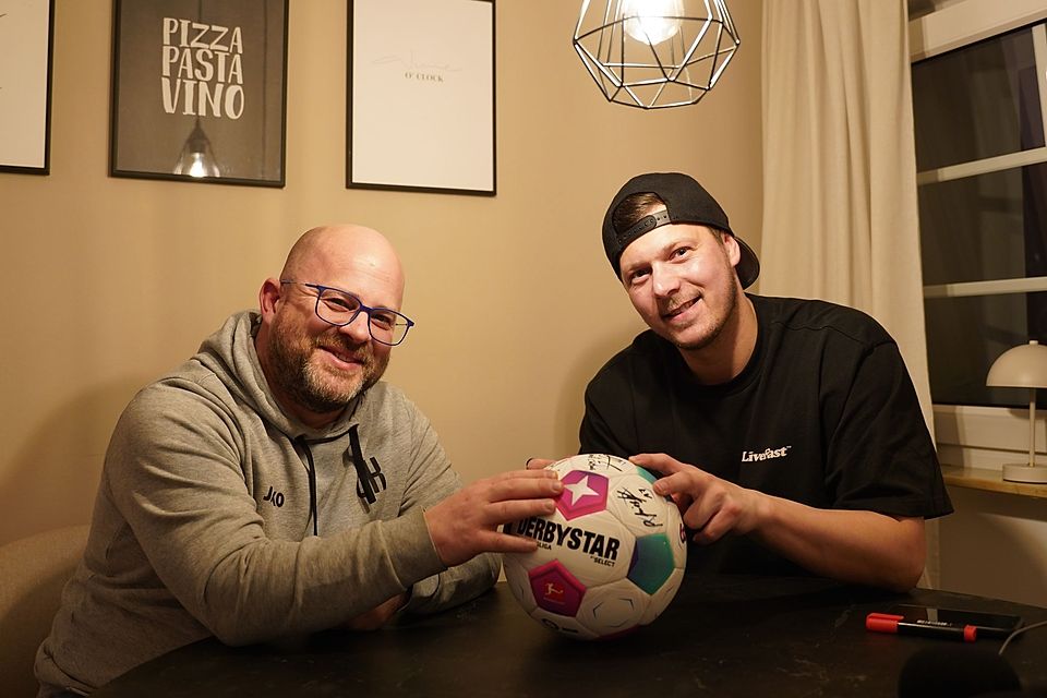 David Bors: "Dä Effzeh hät anjerufe" - FuPa