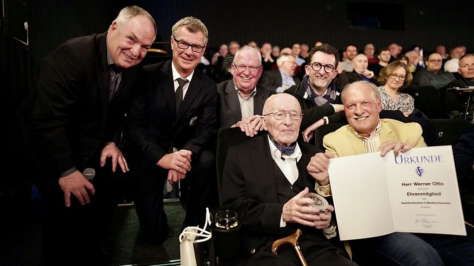 SFV gratuliert Werner Otto zum 96. Geburtstag - FuPa