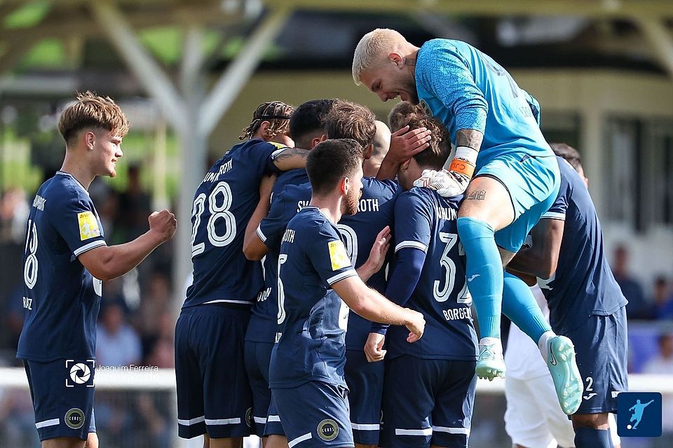 Re-Live: Hummetroth überrollt Gießen beim Hessenliga-Debüt - FuPa