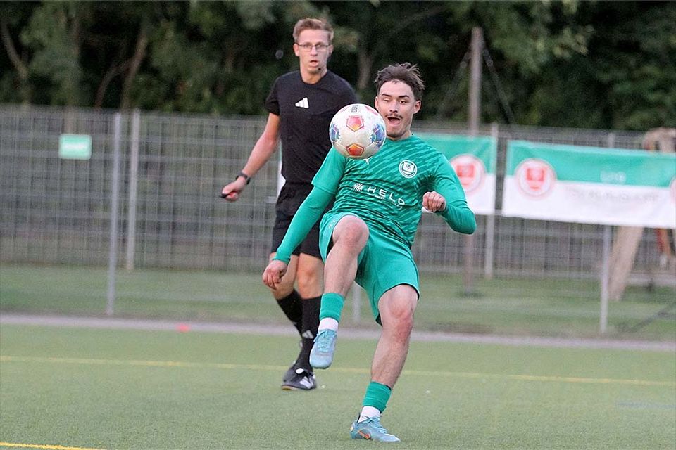 Hattstedts Dennis Jeßat sorgt für späten Klausdorfer Schock beim 3:3 - FuPa