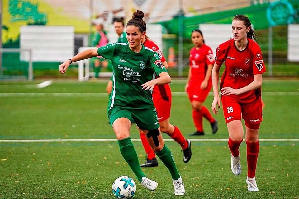 Thea Löffler - eine von (noch) sehr wenigen - FuPa