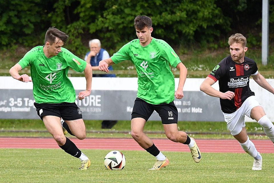 Aus Neumarkt und Deggendorf: ASV Cham holt zwei Talente - FuPa