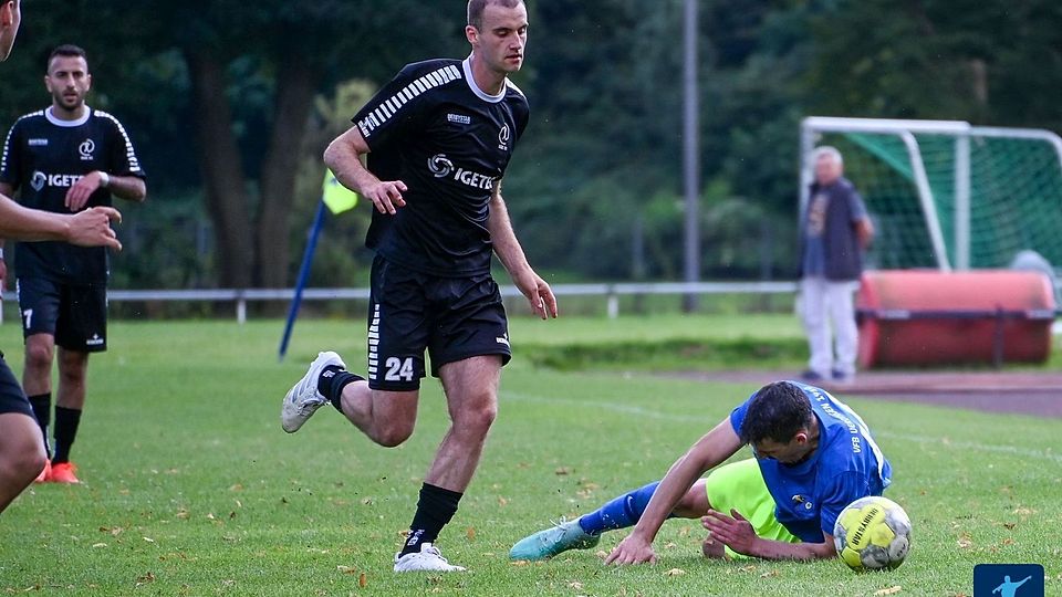 Neu-Coach Alijaj feiert mit Bedburg-Hau einen Einstand nach Maß - FuPa