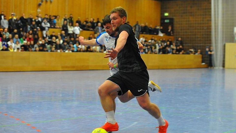 Halle MG, Gruppe 5 live: Das spannendste Duell der Vorrunde - FuPa Halle MG, Gruppe 5 live: Das spannendste Duell der Vorrunde - FuPa