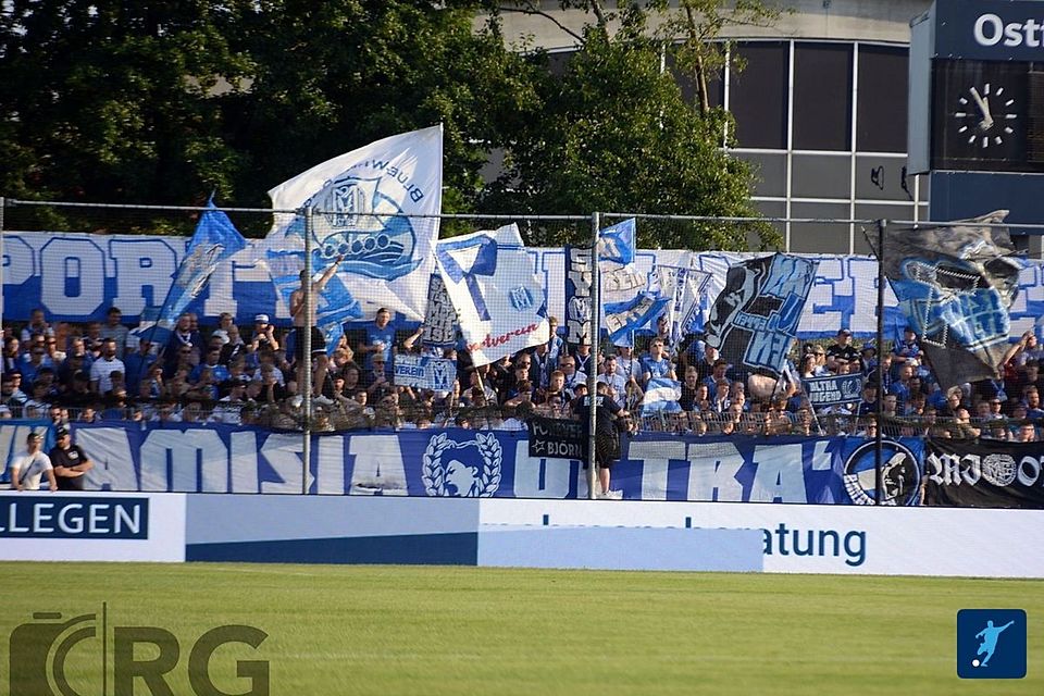 Kickers Emden triumphiert vor Rekordkulisse - FuPa