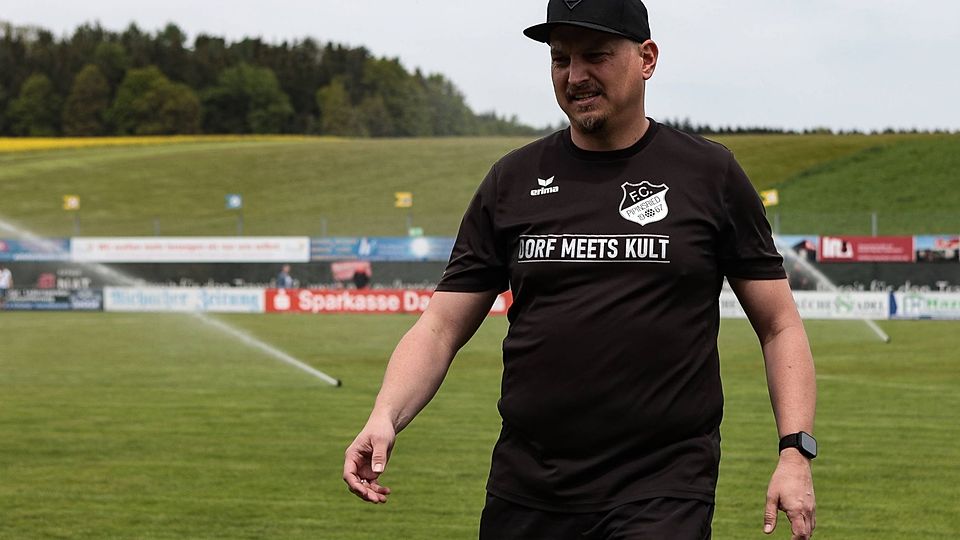 Kein gemeinsamer Nenner: Pipinsrieds Vorsitzender Rauch dankt ab - FuPa