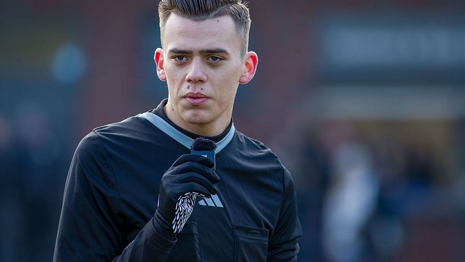 Schiedsrichter-Influencer "Qualle" kommt an den Reuthinger Weg - FuPa