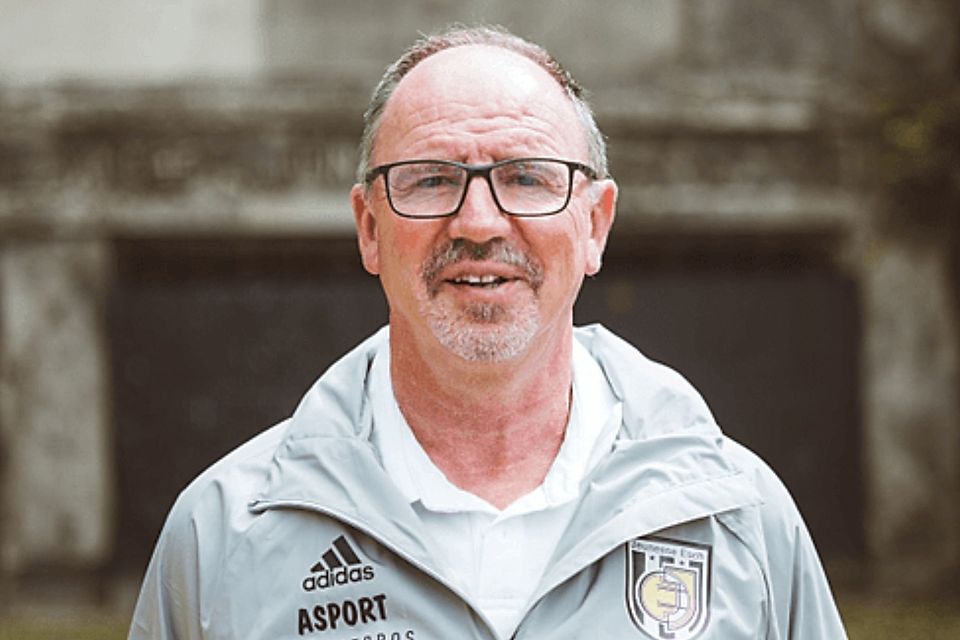 Hostert: Thomé ersetzt Bossi als Trainer! - FuPa