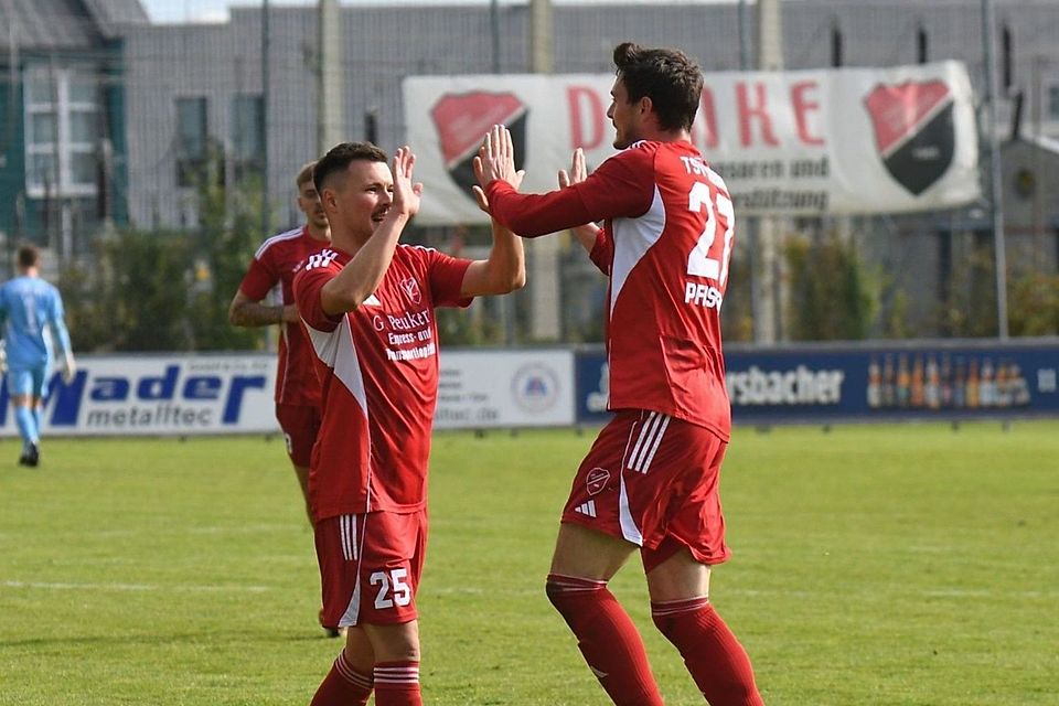 Seebach gewinnt Spitzenspiel, Torfestival bei Passau vs. Lam - FuPa